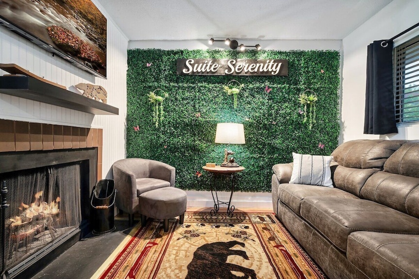 Suite Serenity Of Gatlinburg*indoor & Outdoor Pool - Gatlinburg, TN