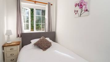 Casa de Campo | 2 quartos, com decoração personalizada, com mobília individualizada