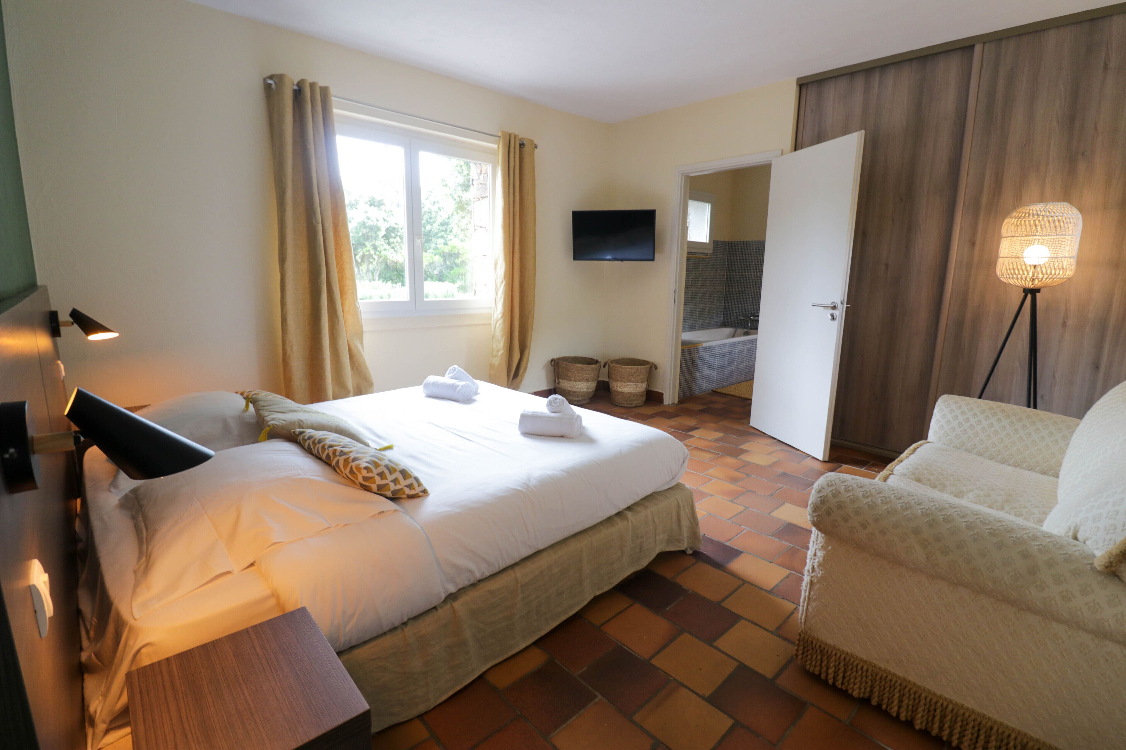 Maison Sabina : Bergerie Avec Piscine Situé En Plein Coeur D'une Oliveraie - Golfe de Santa Giulia