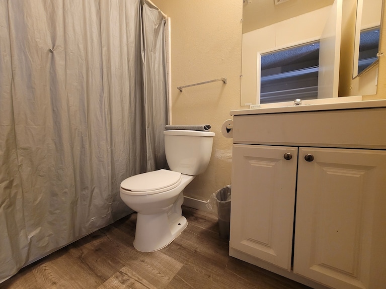 (A01) Affordable Double Bed - West Hollywood