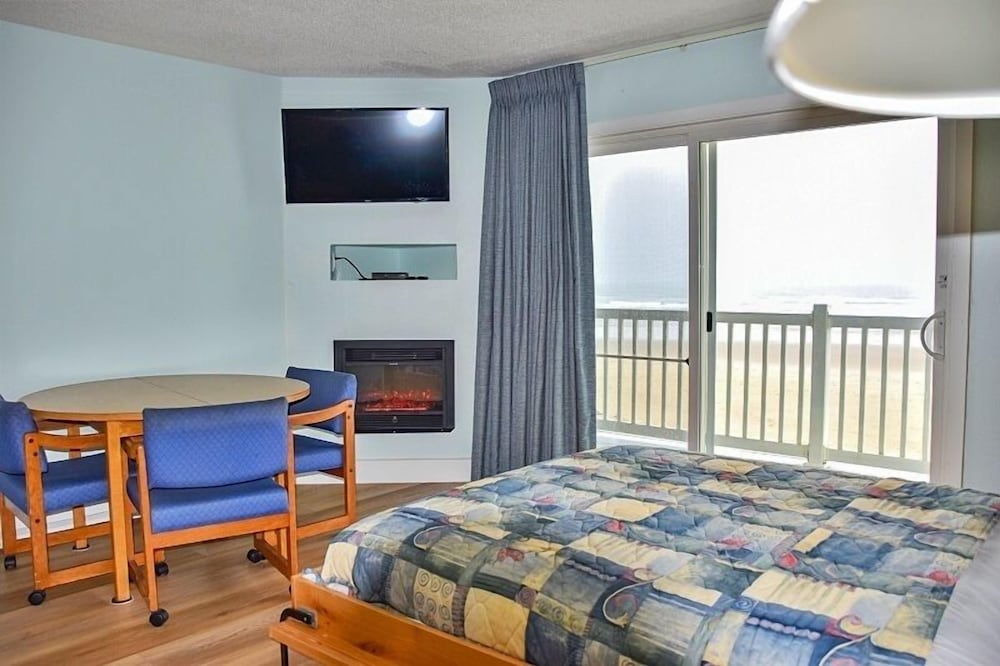 Rockaway Beach Resort - Oregon