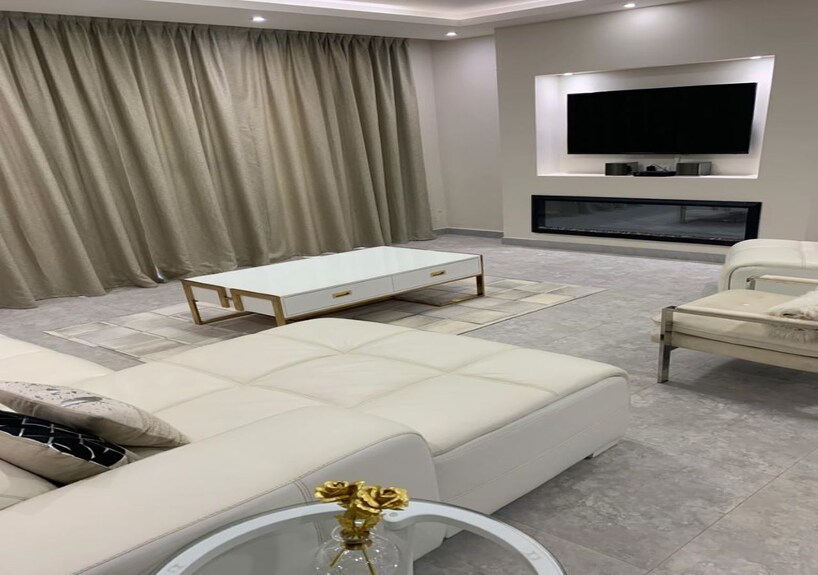 Exquisite And Stylish Villa With Pool. - Lusaka