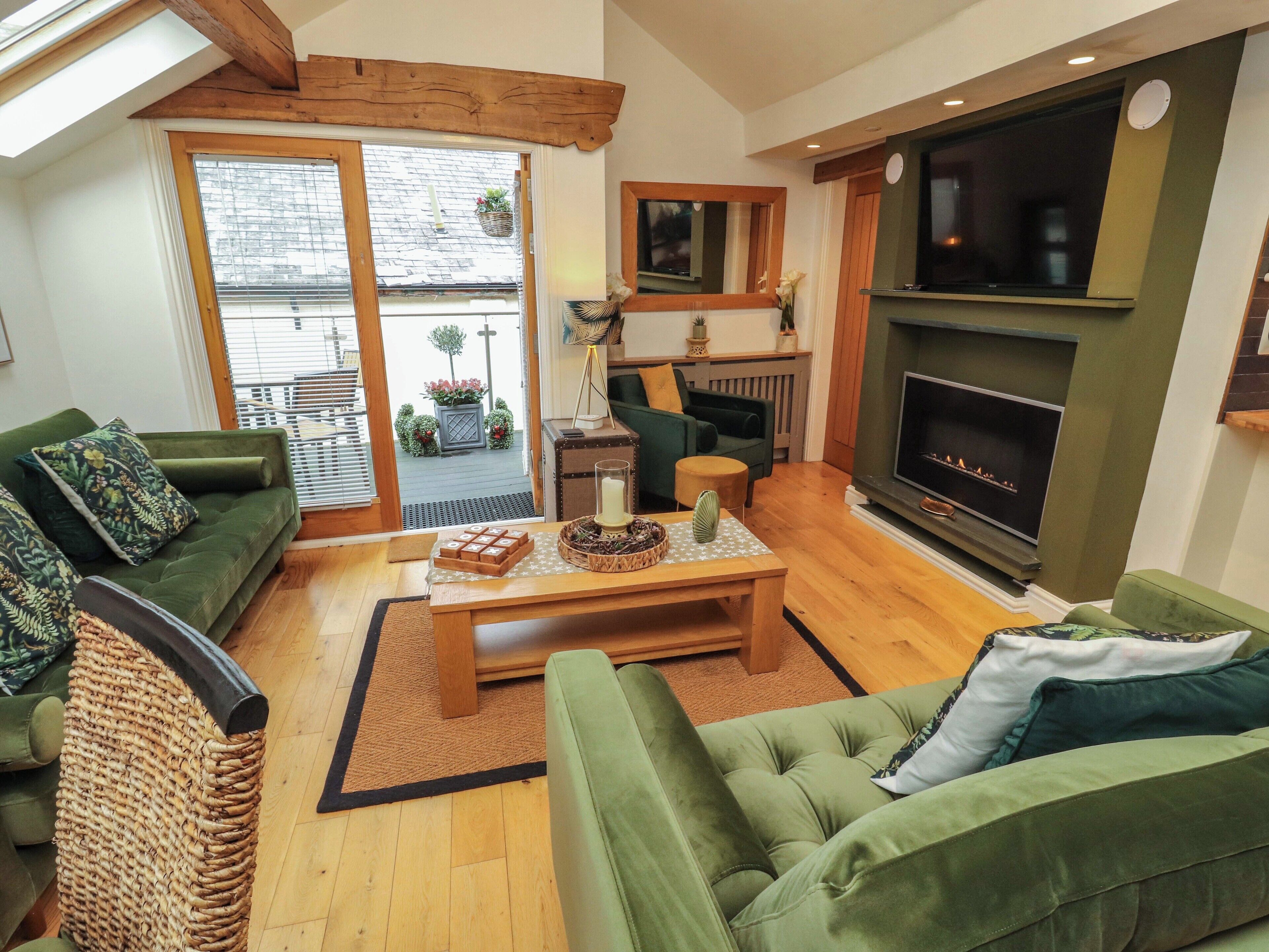 Workshop Cottage, Pet Friendly In Bowness-on-windermere - Windermere, UK