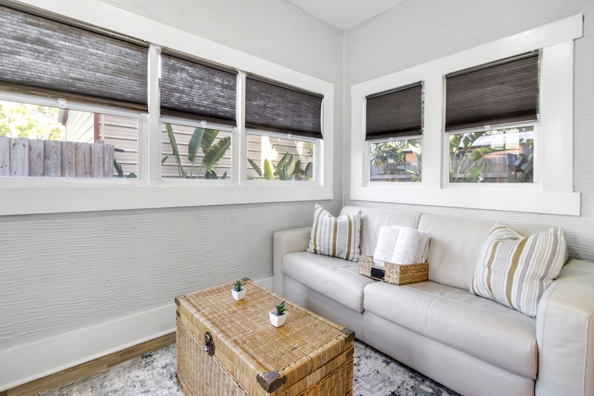 The Palms Of Tampa - Private Courtyard - Temple Terrace, FL