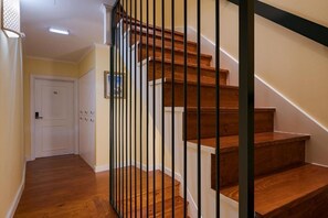 Corrimões nas escadas