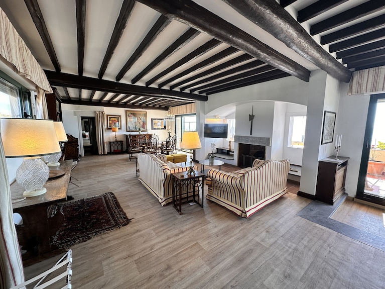 Penthouse Piccadilly With Jacuzzi - Viareggio