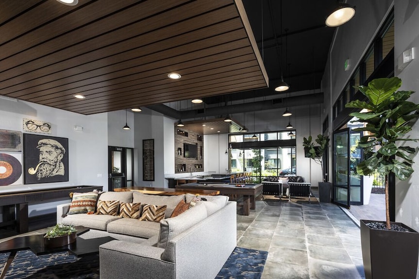 King Bed - Luxury Fully Furnished Condo - 24/7 Gym Pool Jacuzzi In Menlo Park \N - Redwood City, CA