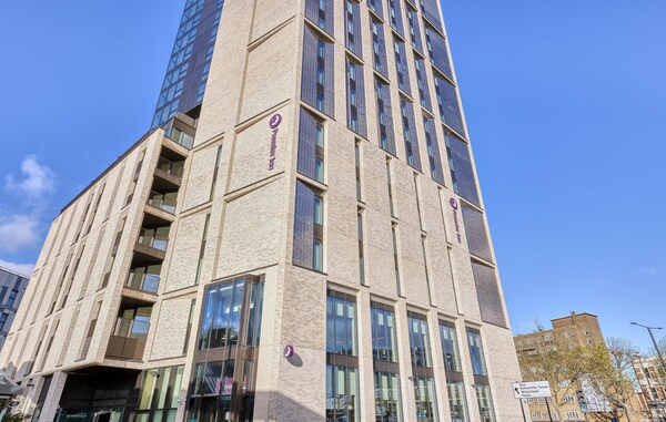 Premier Inn London Canary Wharf - Westferry - London