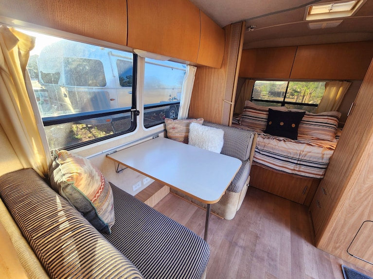 Deluxe 20 Foot Airstream At Paria River Ranch - Utah