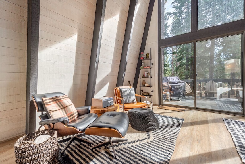 Mid Century Modern A-frame Cabin At Northstar - 太浩湖