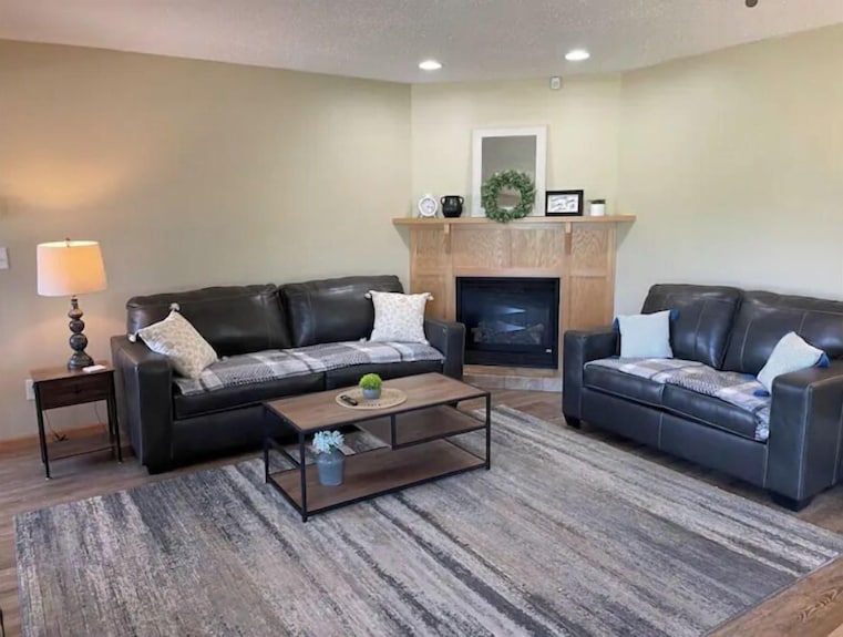 Sweet Escape, Next To C-i Bike/snowmobile Trail. - Cuyuna Country State Recreation Area, Ironton