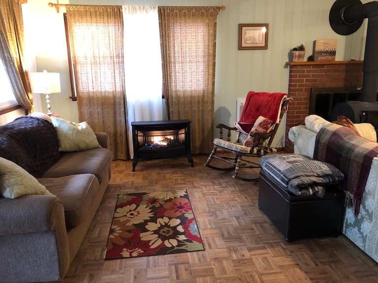 Wildlife Preserve, Country Cottage, Spacious - Oregon