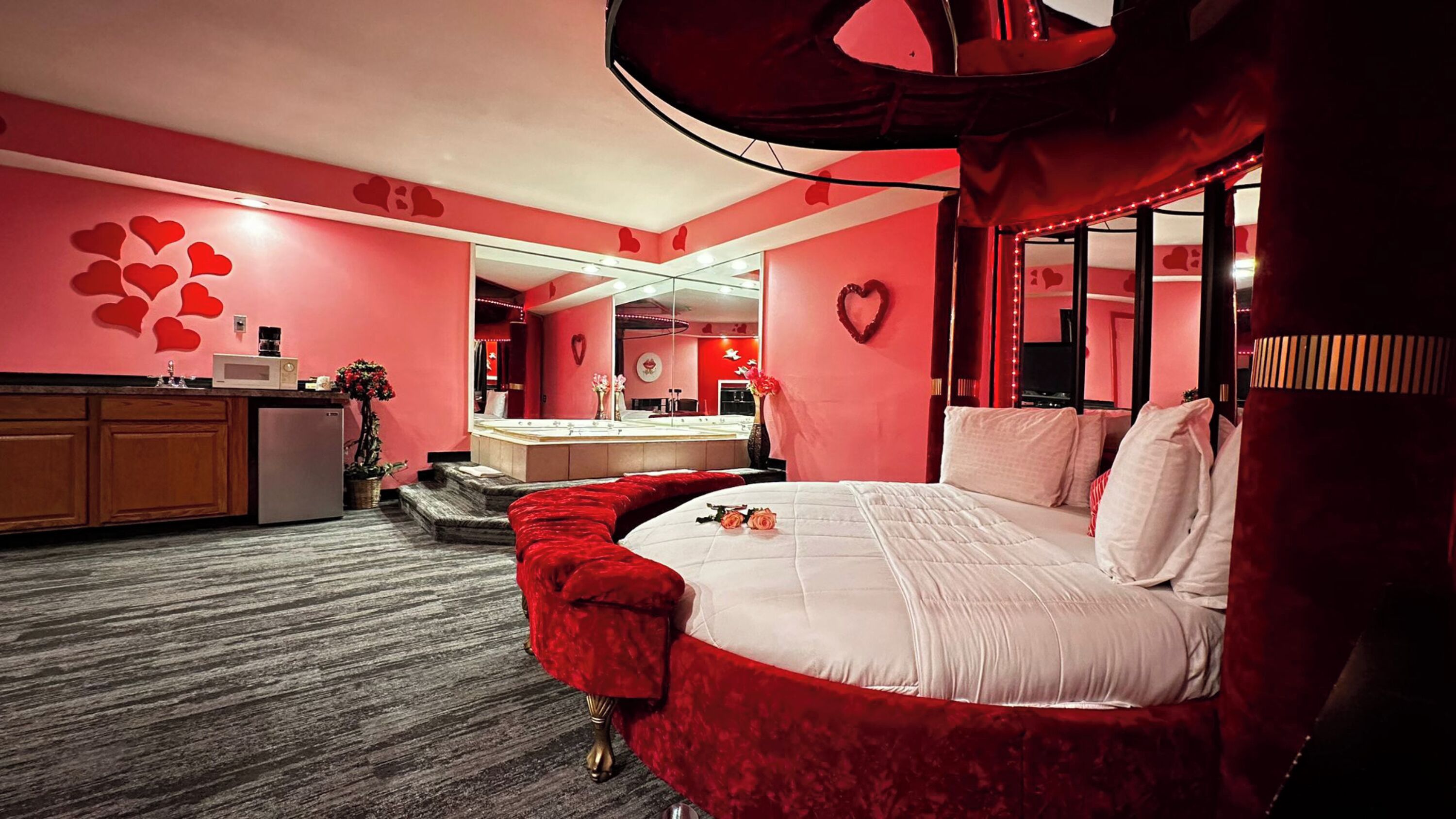 Inn of the Dove - Luxury Romantic Suites with Jacuzzi & Fireplace at ...