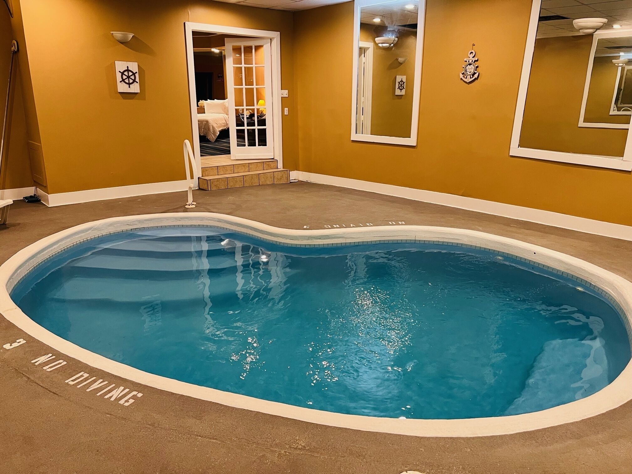 Inn of the Dove - Luxury Romantic Suites with Jacuzzi & Fireplace at ...