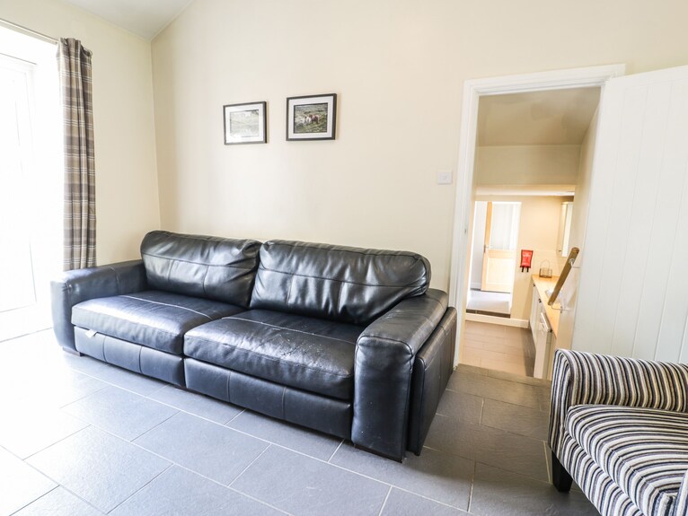 Tan Y Ffordd, Pet Friendly, Character Holiday Cottage In Llanrwst - Snowdonia National Park