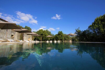 TERRA ROSA COUNTRY HOUSE & VINEYARDS