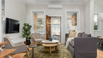 Apartamento de Luxo | Sala de estar | TV de ecrã plano, Netflix, serviços de streaming