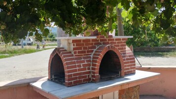 Área para churrascos e piqueniques