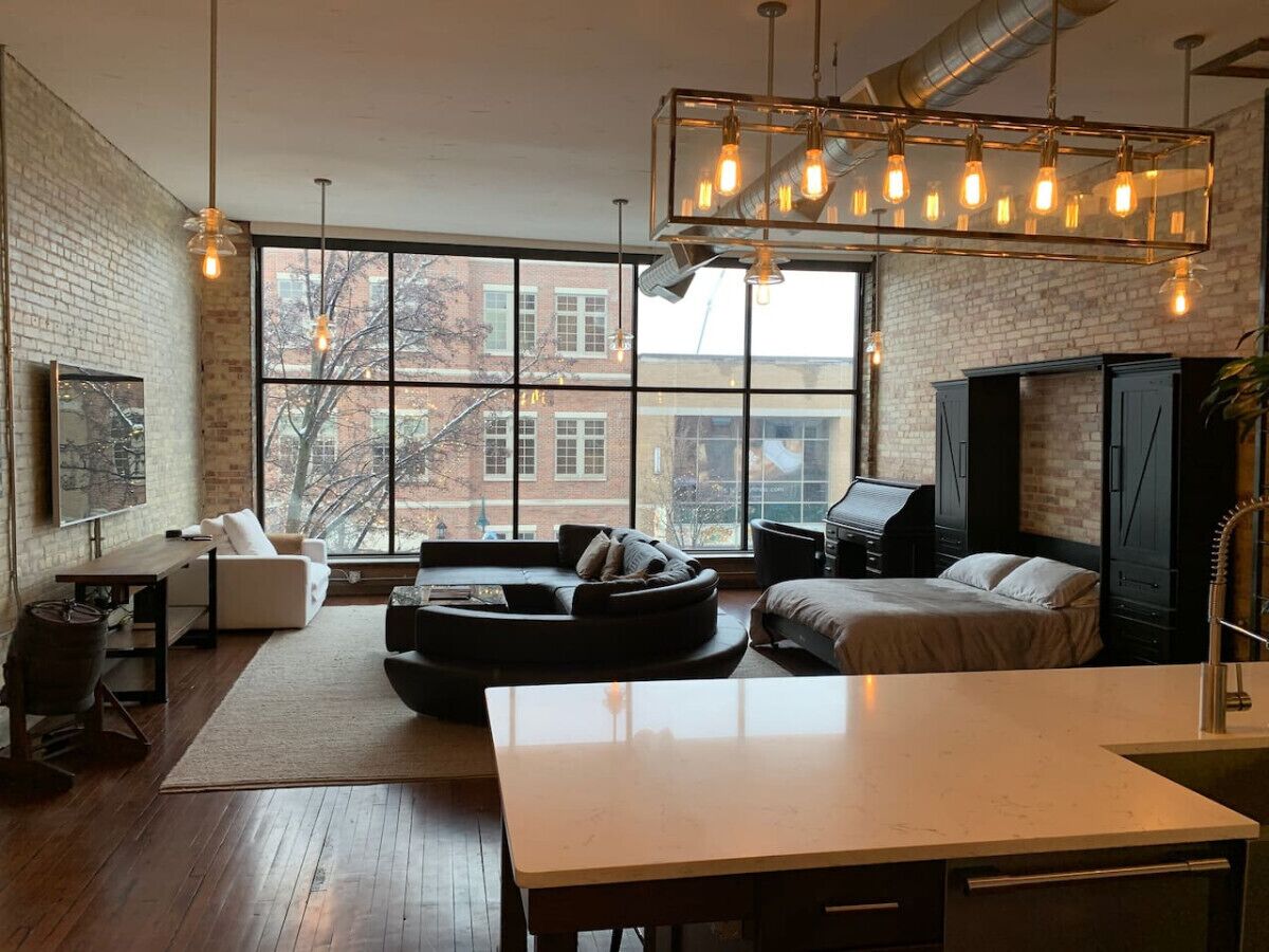 Downtown Luxury Traverse City Loft On Union St - Interlochen, MI