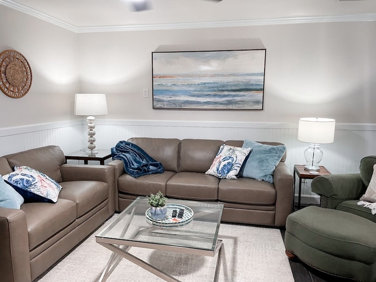 The Maravilla, Wonderful Pool/beach View, Newly Renovated, 3 Pools Corner Condo - Galveston, TX