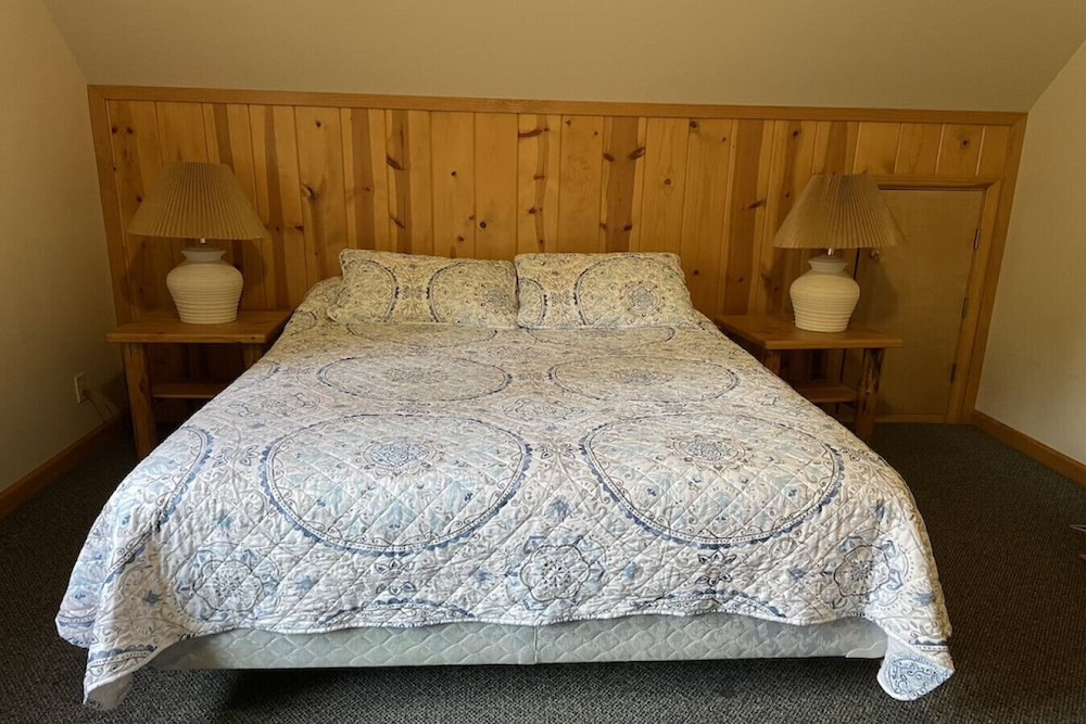 Lupine Spacious & Comfortable Retreat/pet Friendly - Pinecrest, CA
