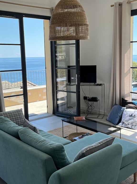 Villa Hugo , Neuf, Pour 8personnes, Piscine Chauffée - Brando