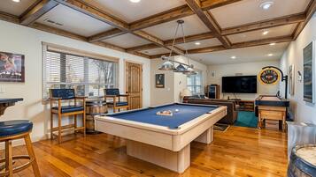 Casa, 5 quartos | Sala de jogos