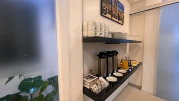 Café da manhã com buffet grátis todos os dias