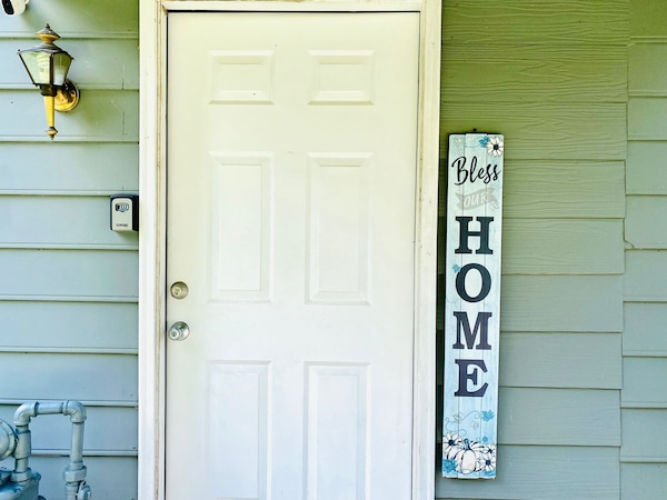 1 Bedroom Family Home With 3 Beds & A Crib In Metro Atlanta - Alpharetta, GA