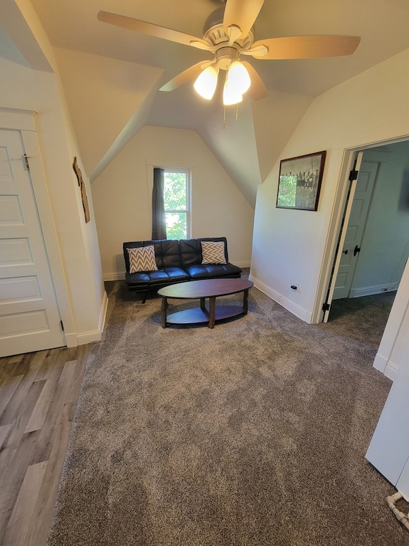 The Lakeside Micro Apartment - Muskegon, MI