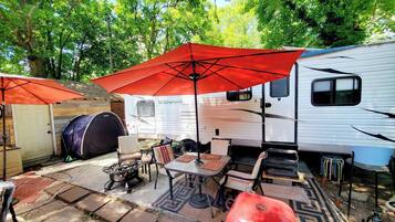 Quarto, 1 quarto | Opções para refeição ao ar livre