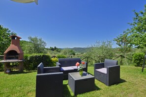 Casa Standard, vários quartos, 2 casas de banho, junto à montanha (Da Maria) | Jardim