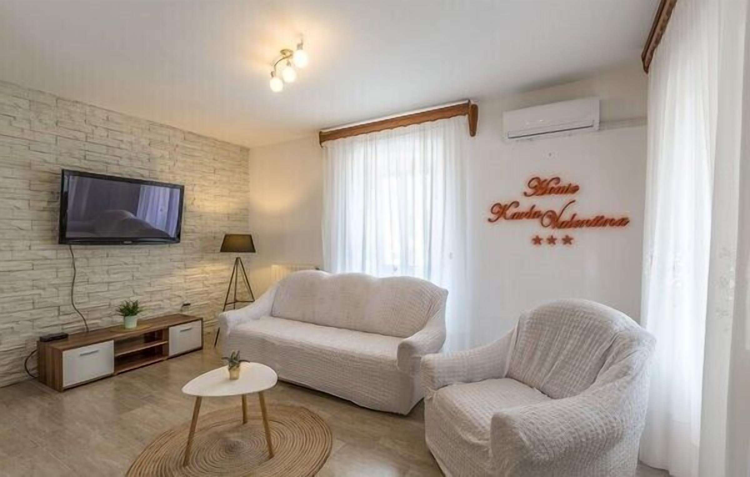 Holiday House Karla Valentina - Montona