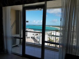 Suite-Estúdio Superior | Cofre no quarto, ferro/tábua de engomar, Wi-fi grátis 