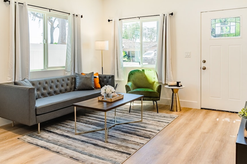 Lovely Stay |Great Location Near Disney & Downtown - Anaheim, CA