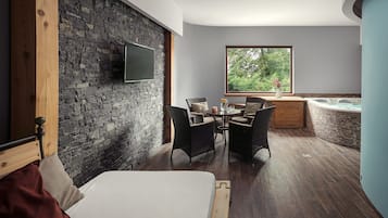 Sala(s) para tratamentos a casais, banheira de hidromassagem