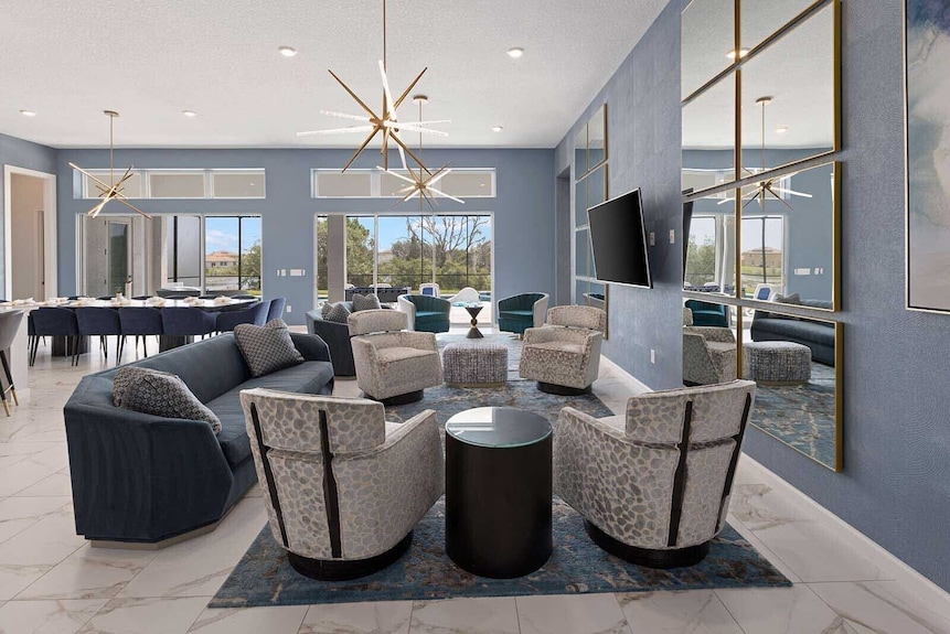 Glam Villa W/ Casino Rm, Arcade, Theater, Mini World Theme Br & Gym - Near Parks - Florida