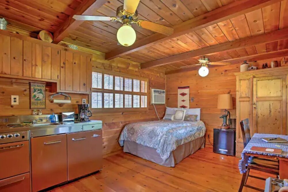 Deer Meadow Getaway - California