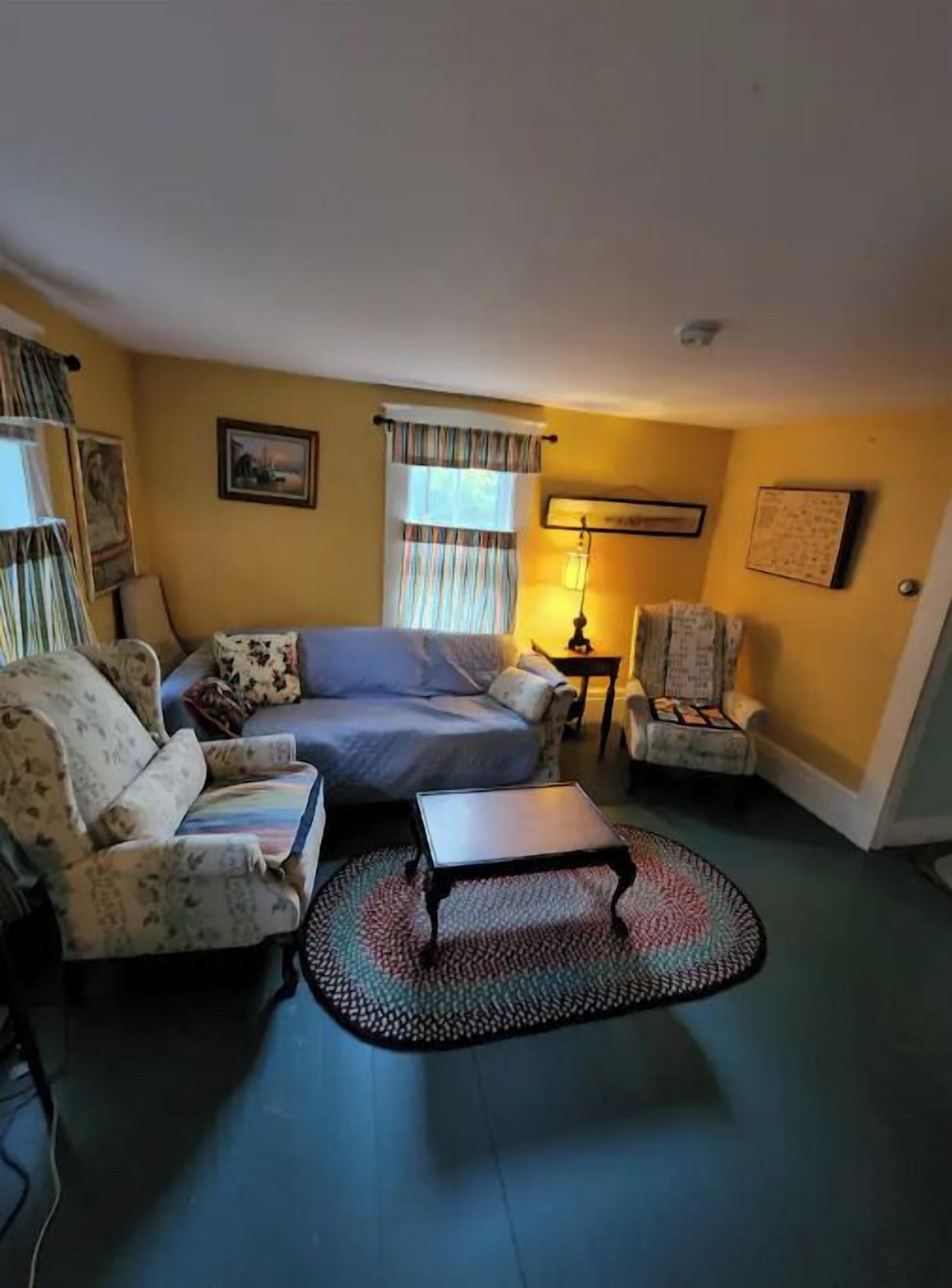 Quaint Quarters In South Wellfleet - Wellfleet, MA