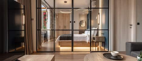 Suíte luxo | 1 quarto, roupas de cama premium, espaço de trabalho para notebook