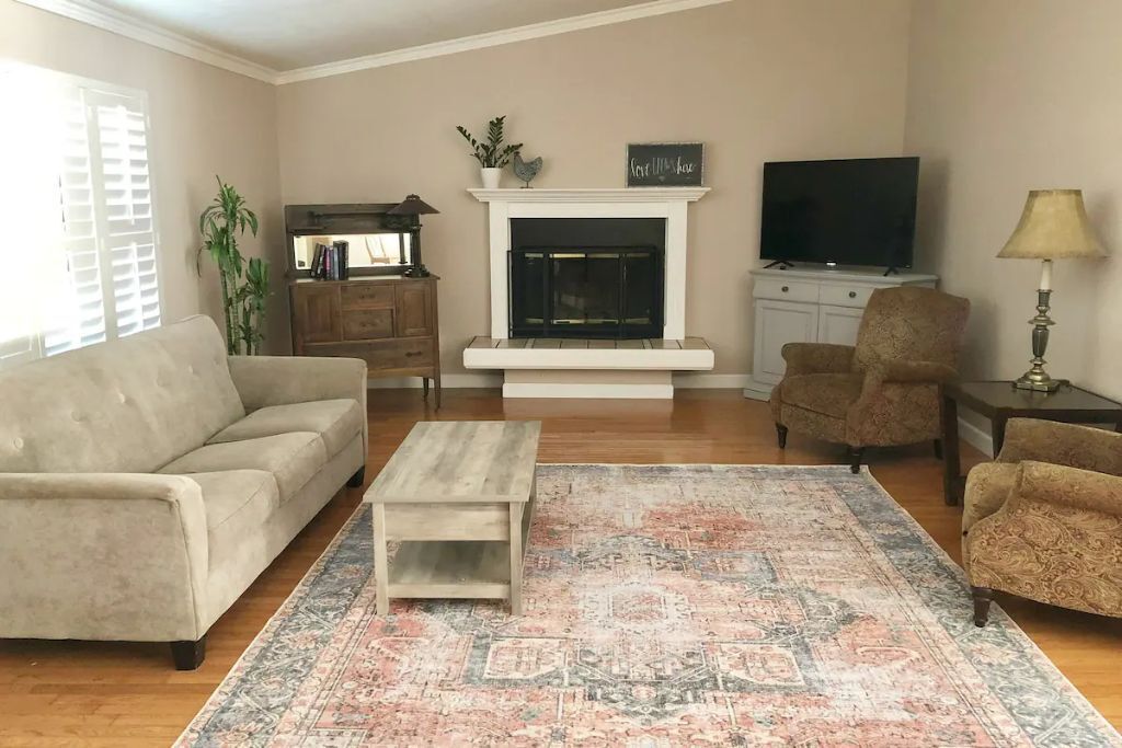 Welcome Inn: Family Friendly Oasis Among The Oaks In Wine Country - Paso Robles, CA