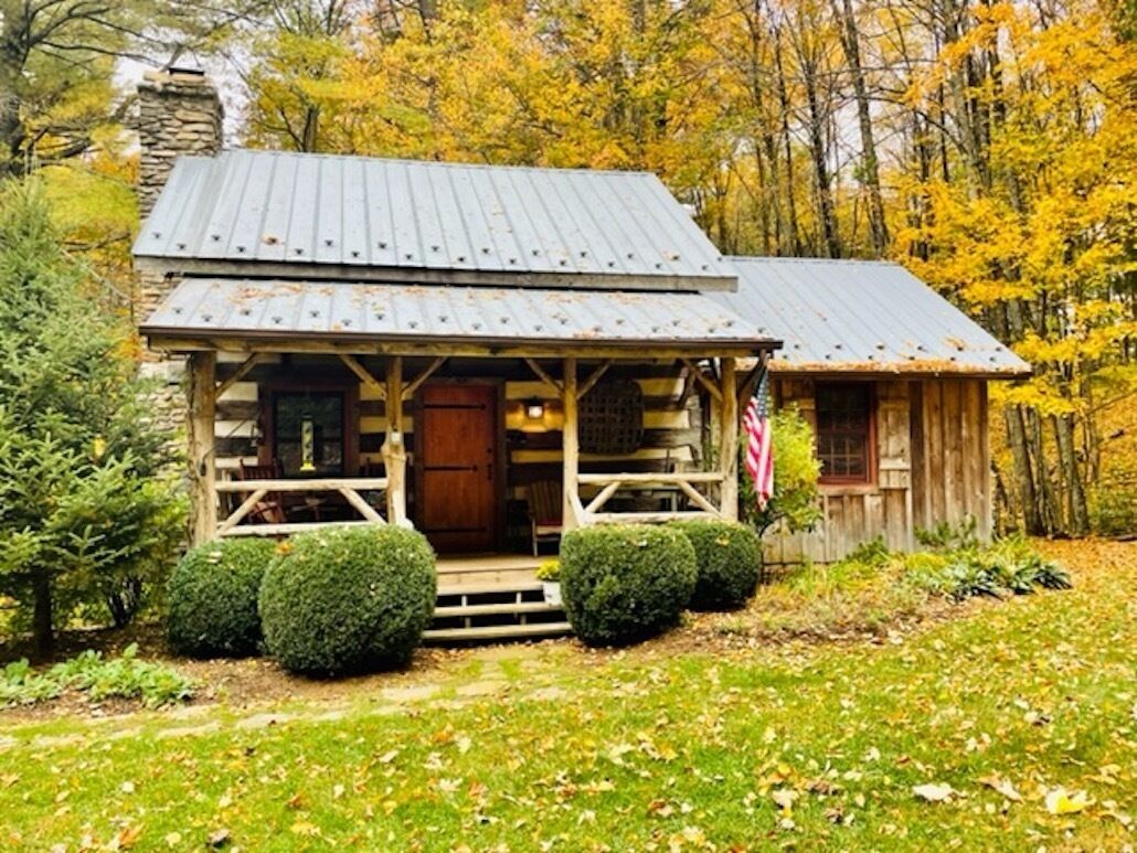 Private Blue Ridge Mountain Riverfront Log Cabin w/ Waterfall + Fire ...