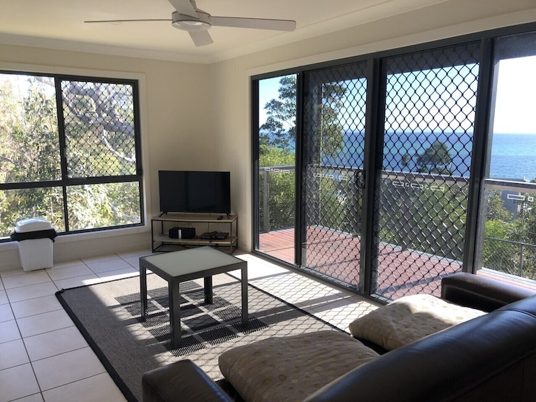 Tangalooma Holiday House - Tangalooma