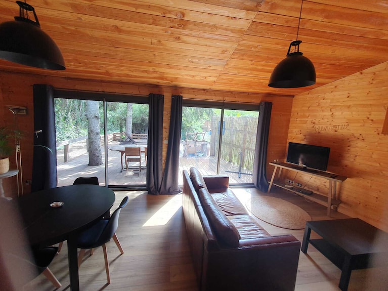 Gîte Sous Les Arbres - Montélimar