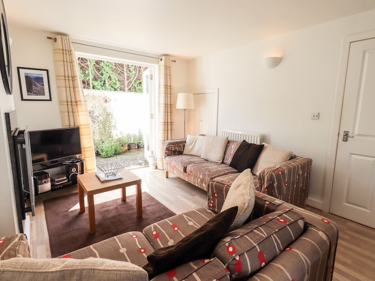 Fell Sweep, Family Friendly, Character Holiday Cottage In Keswick - ケズィック