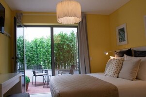 Wi-fi grátis, acesso para cadeira de rodas