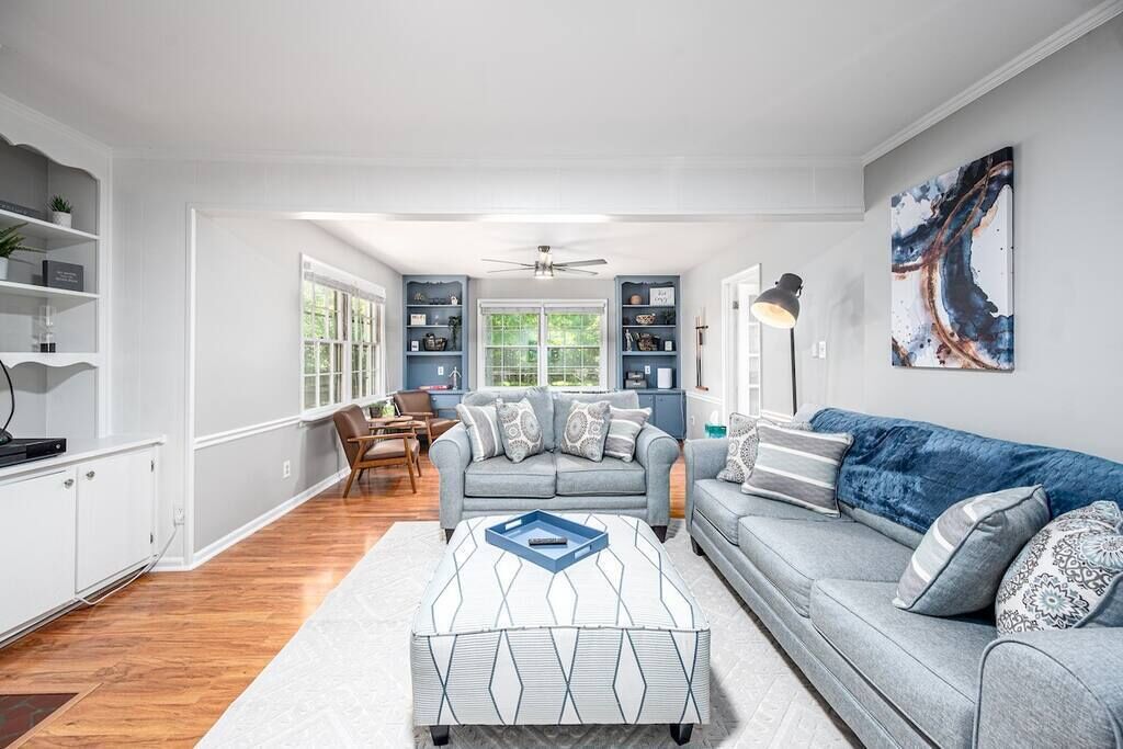Pet Friendly Cozy 3brm Fully Fenced Yard - Durham, NC