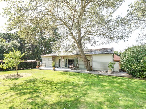 Lymington Lodge At Normandy Marsh - Lymington