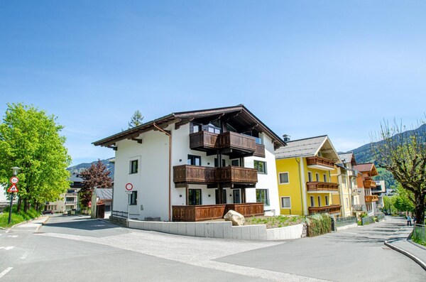 Finest Villa Zell Am See - Penthouse Sauna - Zell am See