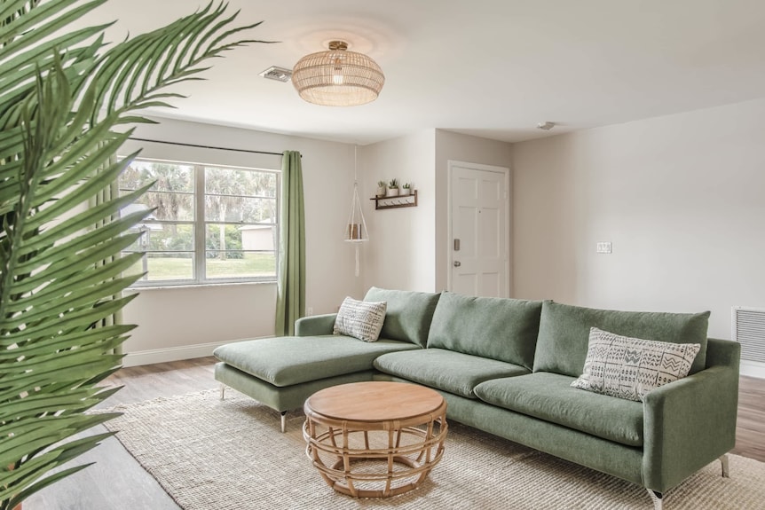 10 Mins To Beach - 2br Private Pool + Grill - Vero Beach, FL